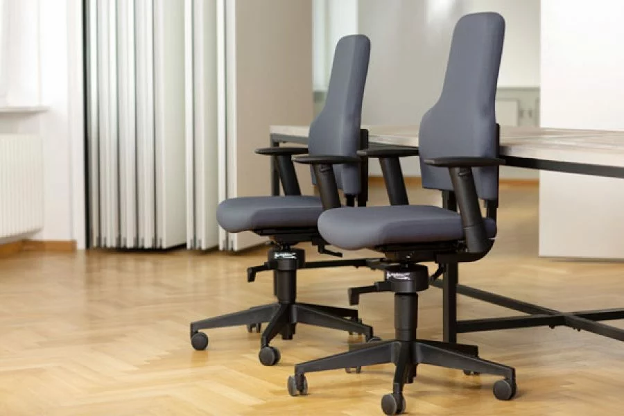 meychair Sitzmöbel - Arbeitsdrehstühle, Stehhilfen, Hocker